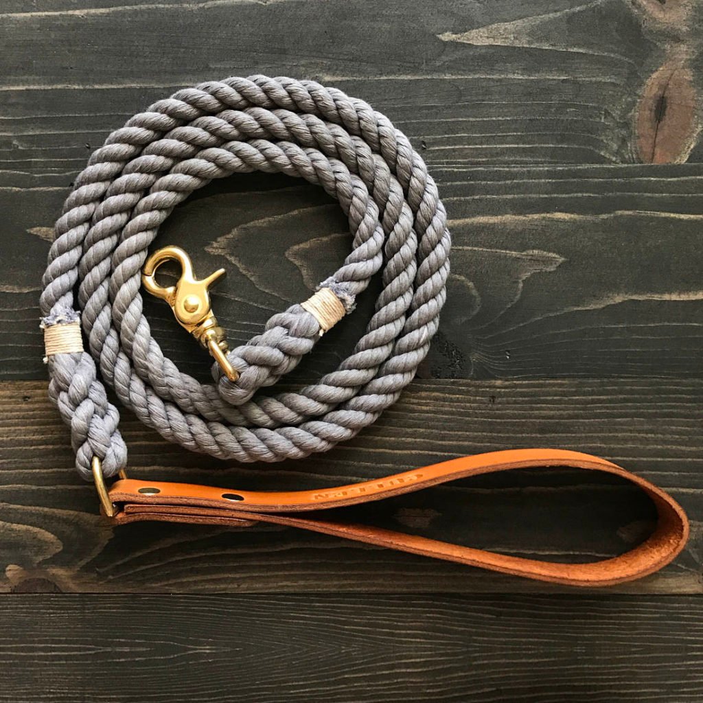Orange Dog Rope Leash: Durable and Stylish Design